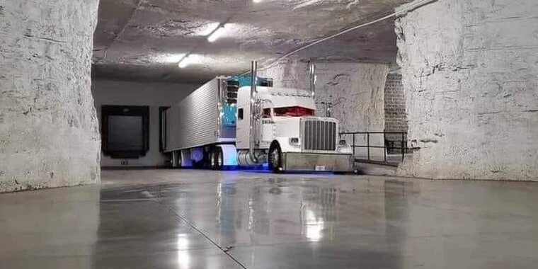 Qron OnlyFans | @studron review (Leaks, Videos, Nudes)