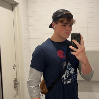 Derek Shaw OnlyFans | @derekshawxxx review (Leaks, Videos, Nudes)