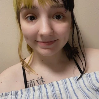 Desiree OnlyFans | @deszebra review (Leaks, Videos, Nudes)