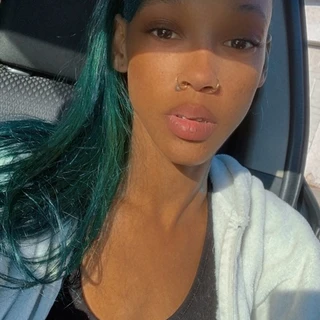 Honee OnlyFans | @horneehonee review (Leaks, Videos, Nudes)