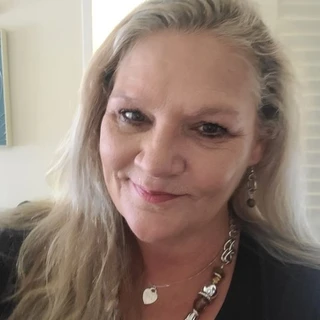 Lisa Burnett OnlyFans | @lexigilf review (Leaks, Videos, Nudes)