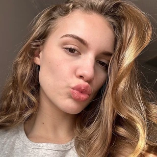 Maidelyn OnlyFans | @urmaid review (Leaks, Videos, Nudes)